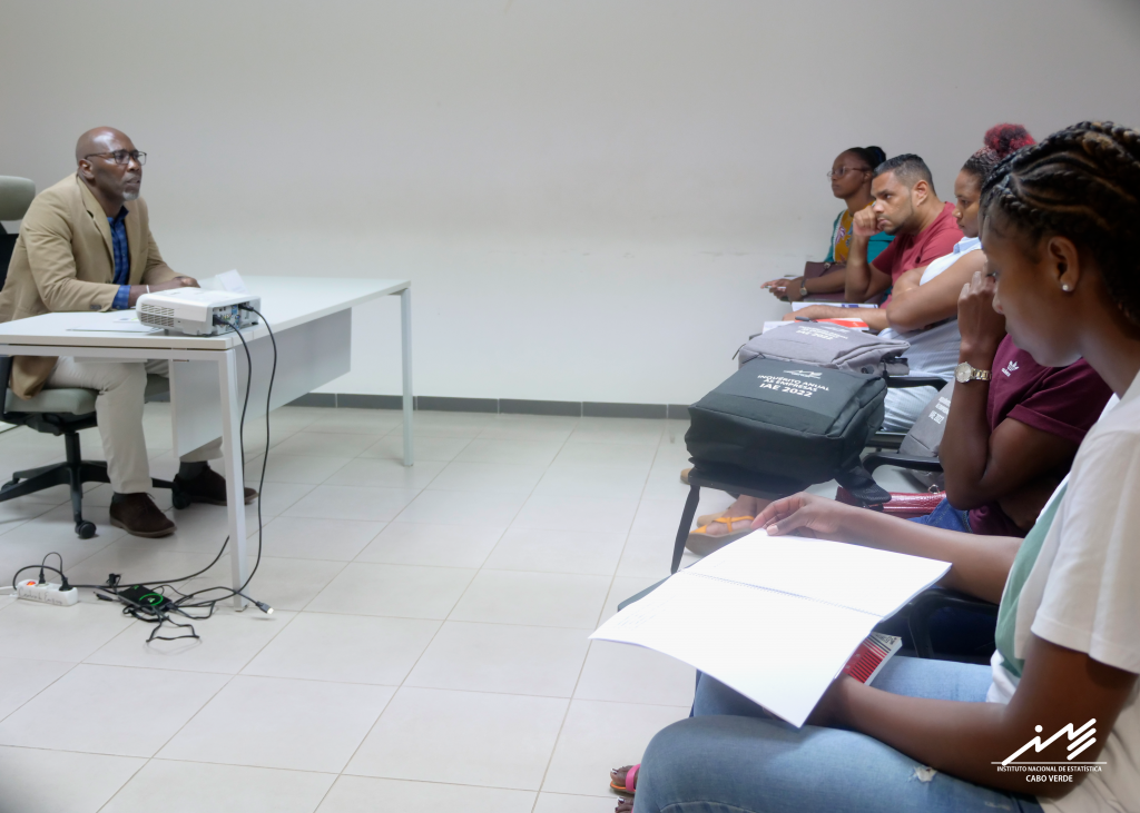 FORMAÇÃO DOS AGENTES DE TERRENO PARA O INQUÉRITO ANUAL ÀS EMPRESAS 2022 ...